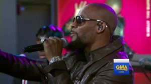 R. Kelly Performs 'Backyard Party' & 'Ignition (Remix)' on GMA | HipHop ...