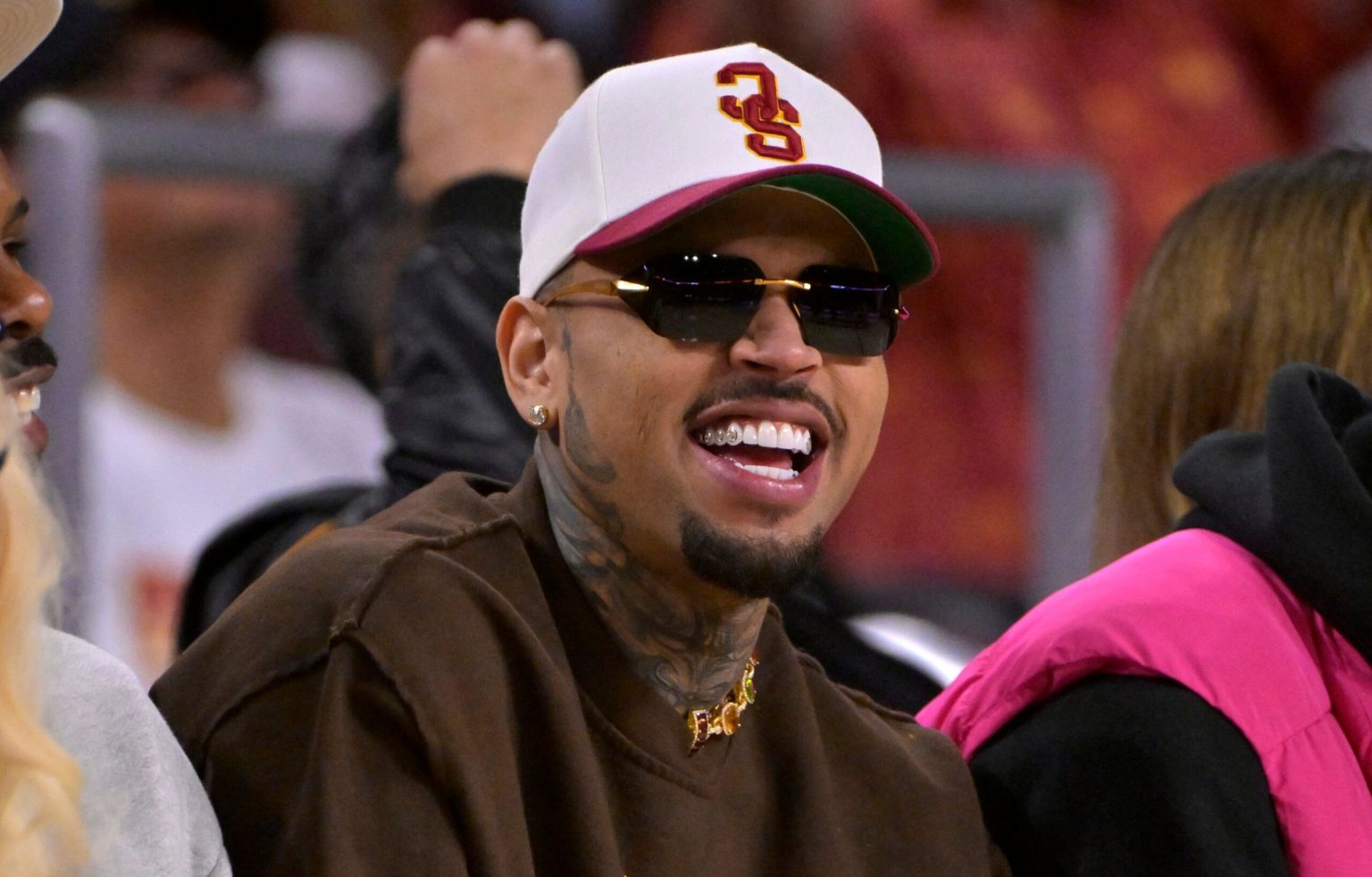 Chris Brown Releases New Album 'BROWN' Feat. Leon Thomas, GloRilla, NBA ...